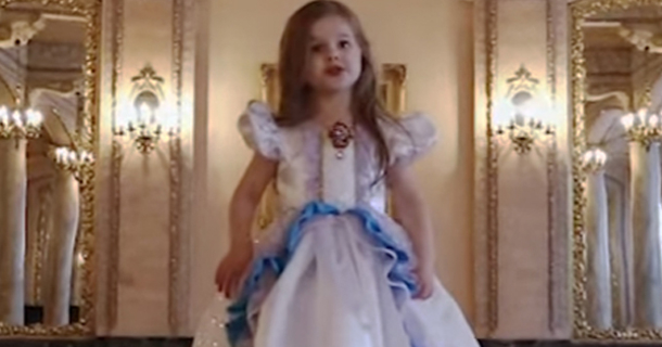Daddy dressed her as a princess and presses record — No wonder the ...