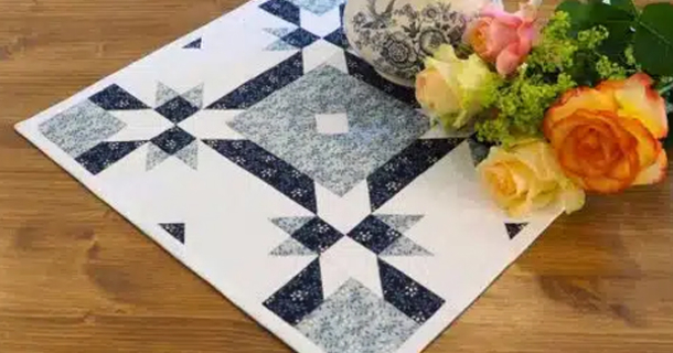 Gorgeous Square Patchwork Centerpiece Mat Tutorial