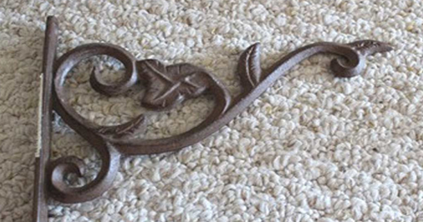 Very Creative Ways To Use Brackets All Around The Home