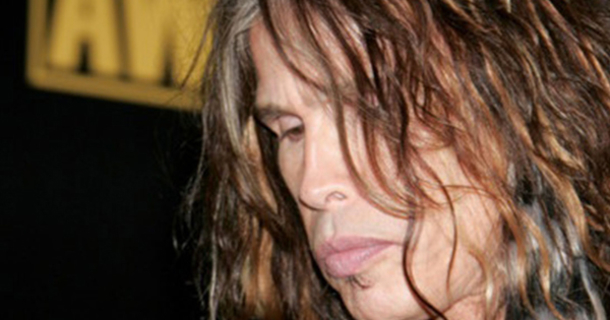 Steven Tyler Posts Heartbreaking News Just Days After A Show