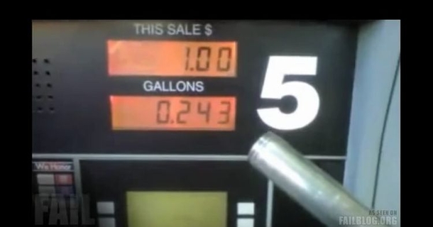 Man Accidentally Captures Gas Station Scam. Shares Video So Others Don ...